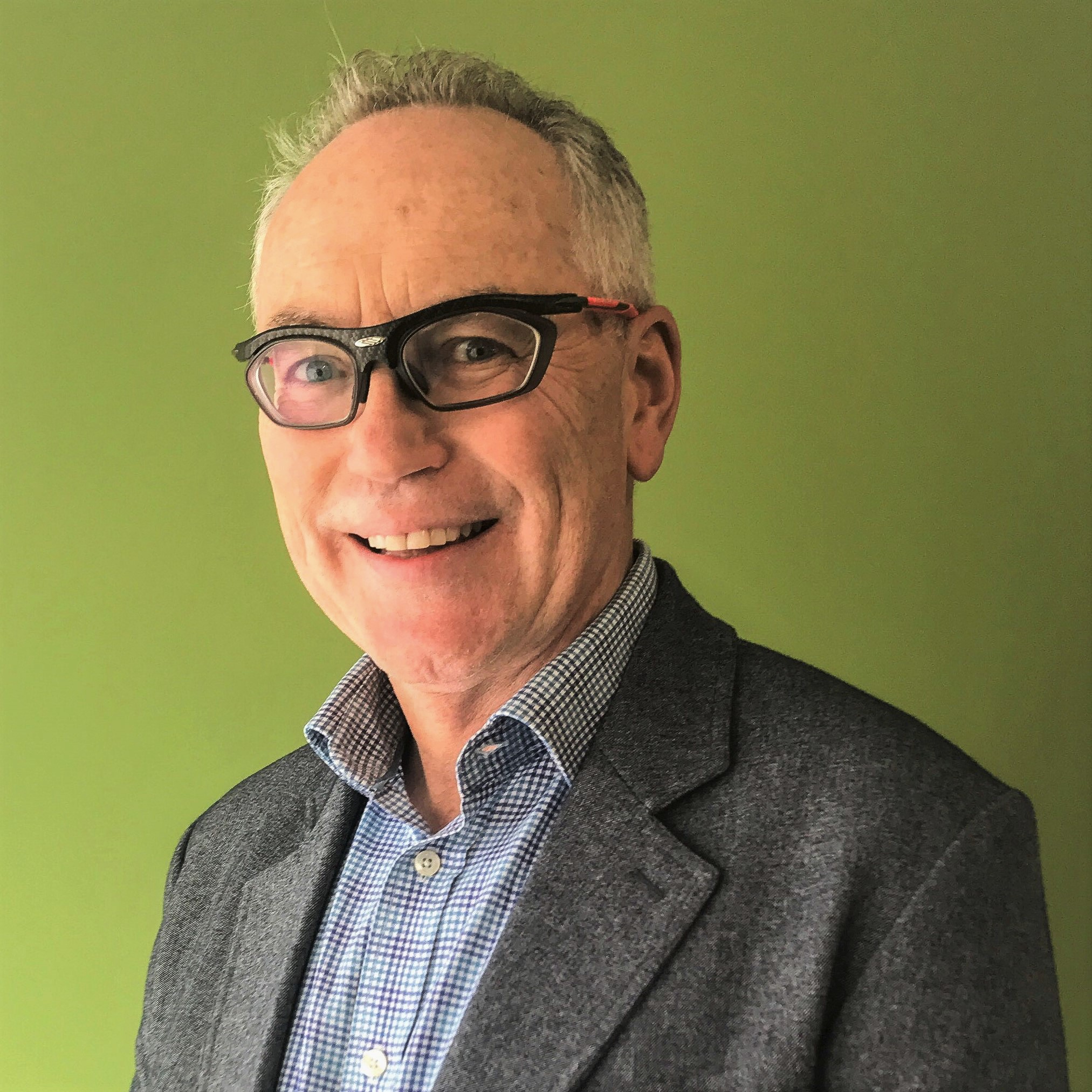 Peter Murdoch's Instagram, Twitter & Facebook on IDCrawl